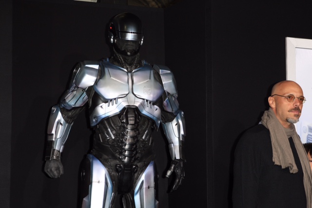 ‘Robo Cops’ Are Being Used Worldwide – But Does the Public Want Them?