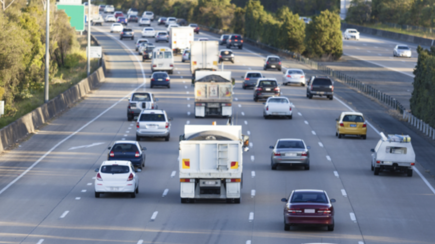 The Rules Relating to Signalling on New South Wales Roads